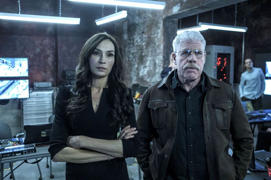 Ron Perlman conversa sobre su personaje en "The Capture", serie que ...